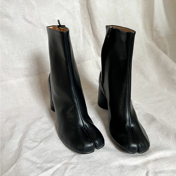 Zara | Shoes | Leather Black Tabi Boots | Poshmark